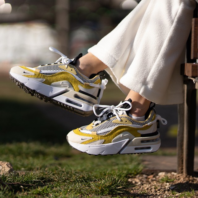 Buzz Sneaker Station - Online Shop | Buzz - Online Shop